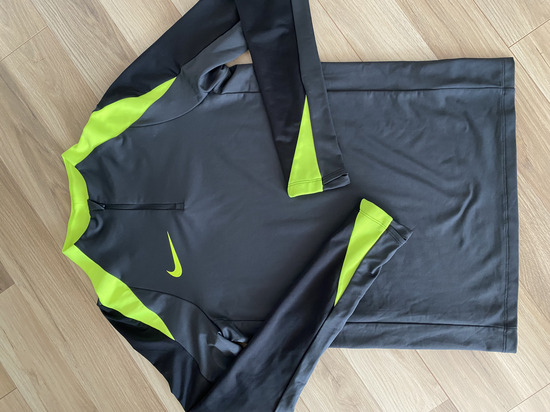 Nike Dri-FIT vel S