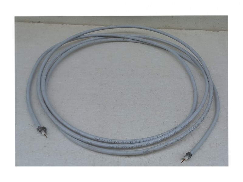 Koaxialni kabl 75 oma Quad-Shielded (4 sloj) 3,9 metra