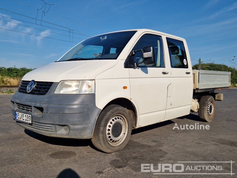 Prodaje se Volkswagen T4 Transporter kamion s ravnom platformom na aukciji