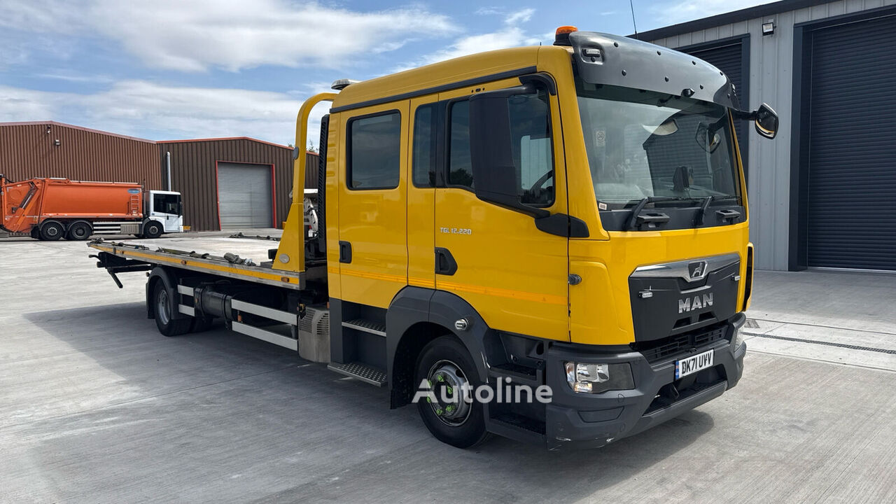 Prodaje se MAN TGL 12.220 šlep auto na aukciji