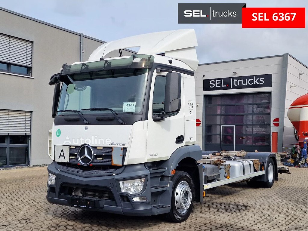 Mercedes-Benz Antos 1840 vozilo za prevoz kontejnera