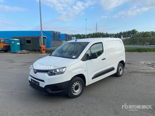 Prodaje se Toyota Proace 1.5 D 75 KW City L1 laki furgon na aukciji
