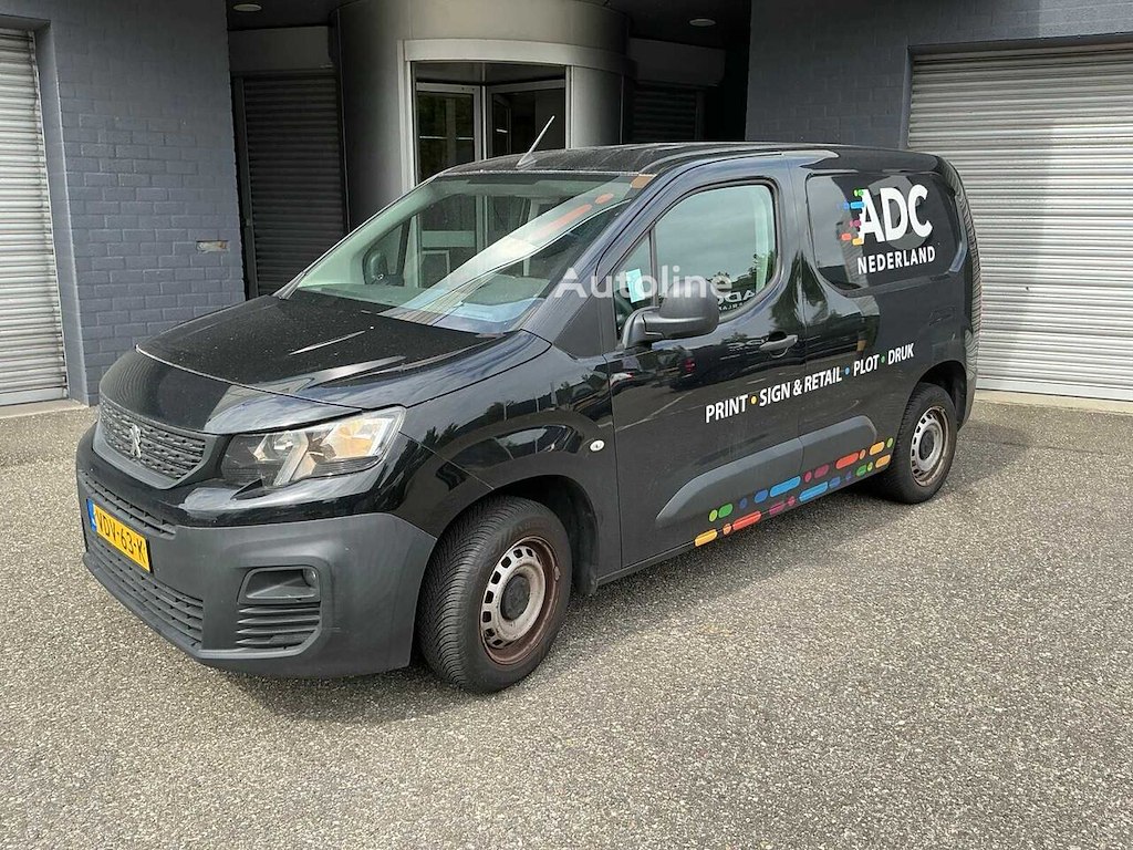 Prodaje se Peugeot Partner laki furgon na aukciji