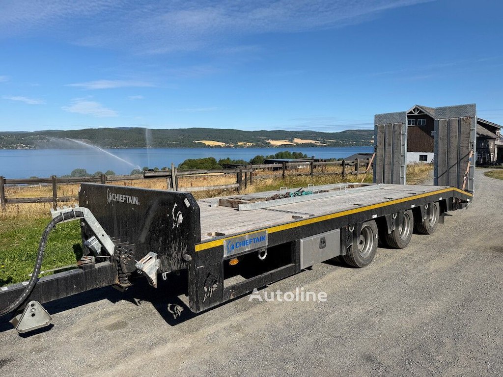 Prodaje se Chieftain 3-akslet maskinhenger for traktor m/kulekobling prikolicu sa niskom platformom na aukciji