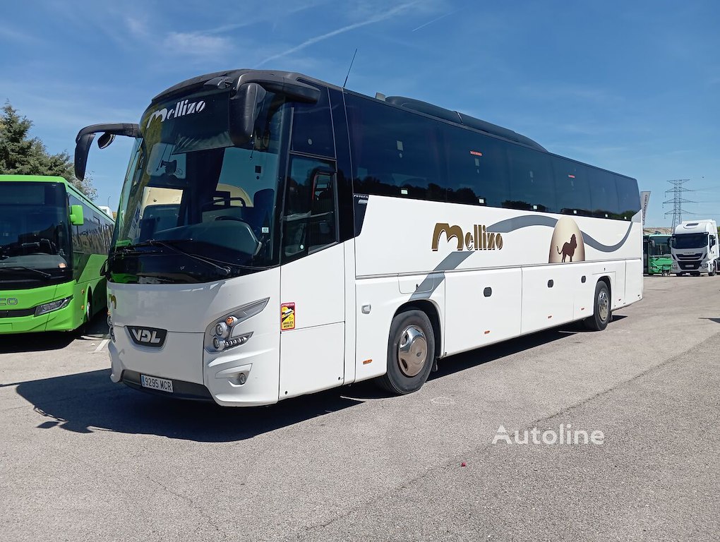 VDL FUTURA turistički autobus
