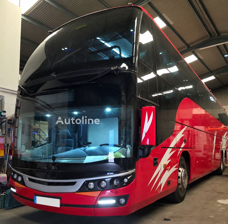 Volvo BEULAS GLORY HDH EURO 5+WC autobus za razgledavanje grada