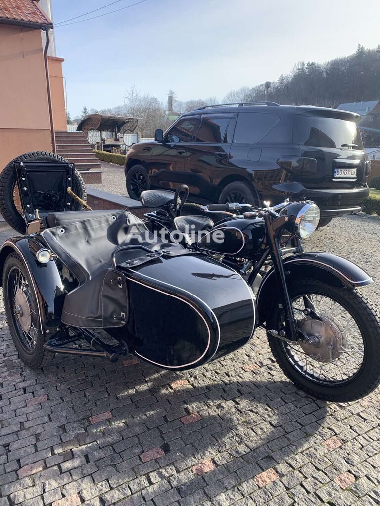 Ural M-72 n motocikl