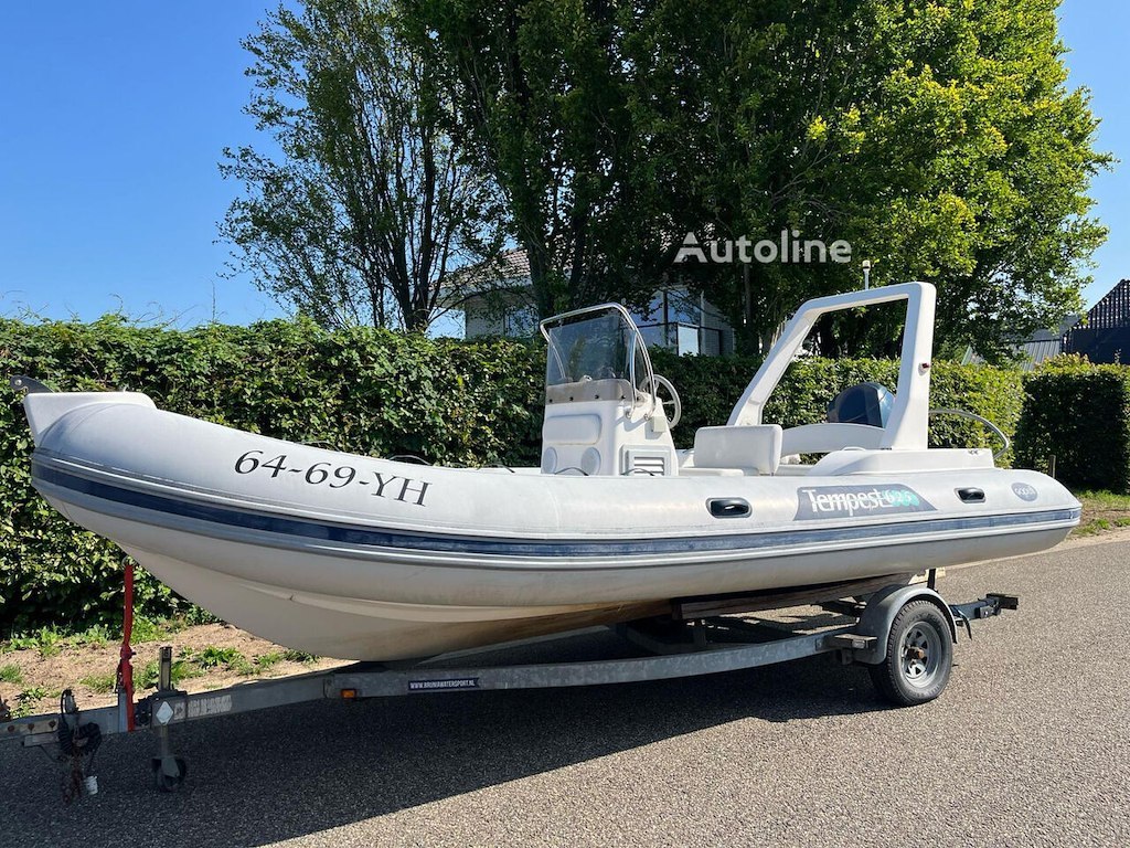 Capelli Tempest 625 čamac
