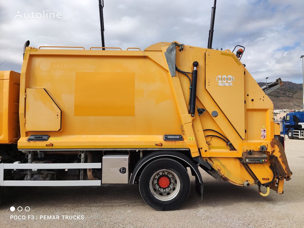 Geesink NORBA MF300 COMPACTADOR / RECOLECTOR karoserija za prevoz smeća