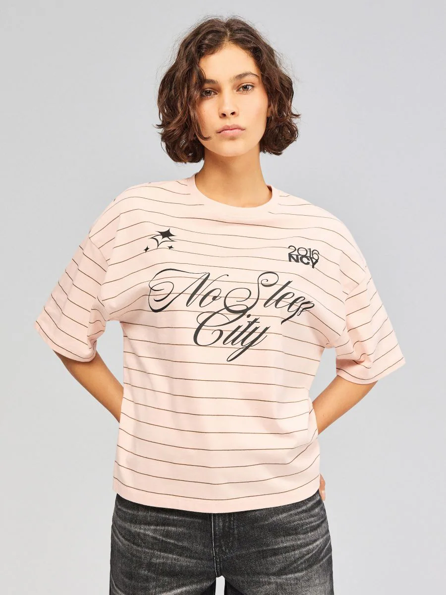 LADIES` T-SHIRT