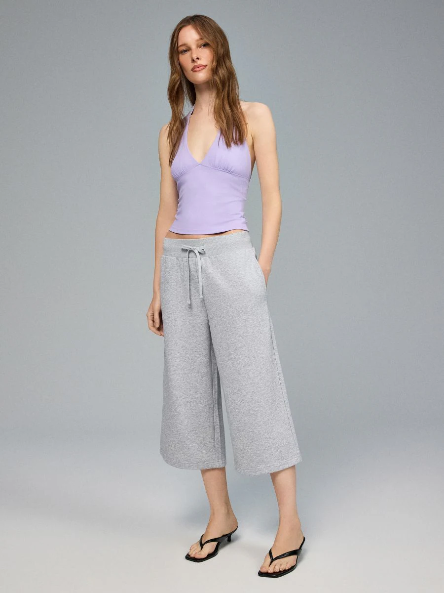 Capri pantalone