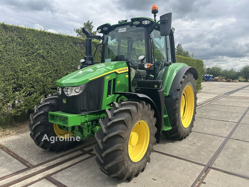 Novi John Deere 6M 125 traktor točkaš