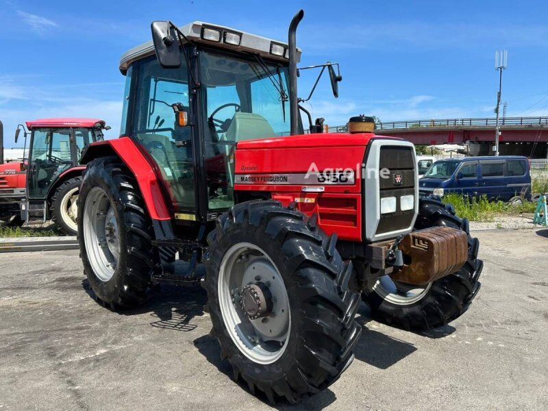 Massey Ferguson TRACTOR(Massey Ferguson) traktor točkaš