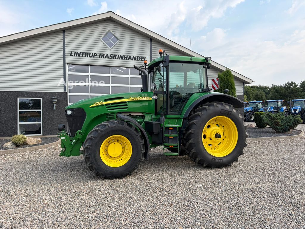 John Deere 7720 traktor točkaš
