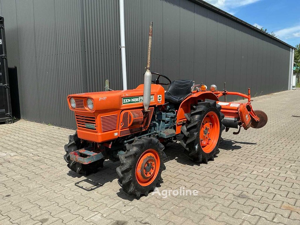 Prodaje se Kubota ZL1801DT mini traktor na aukciji