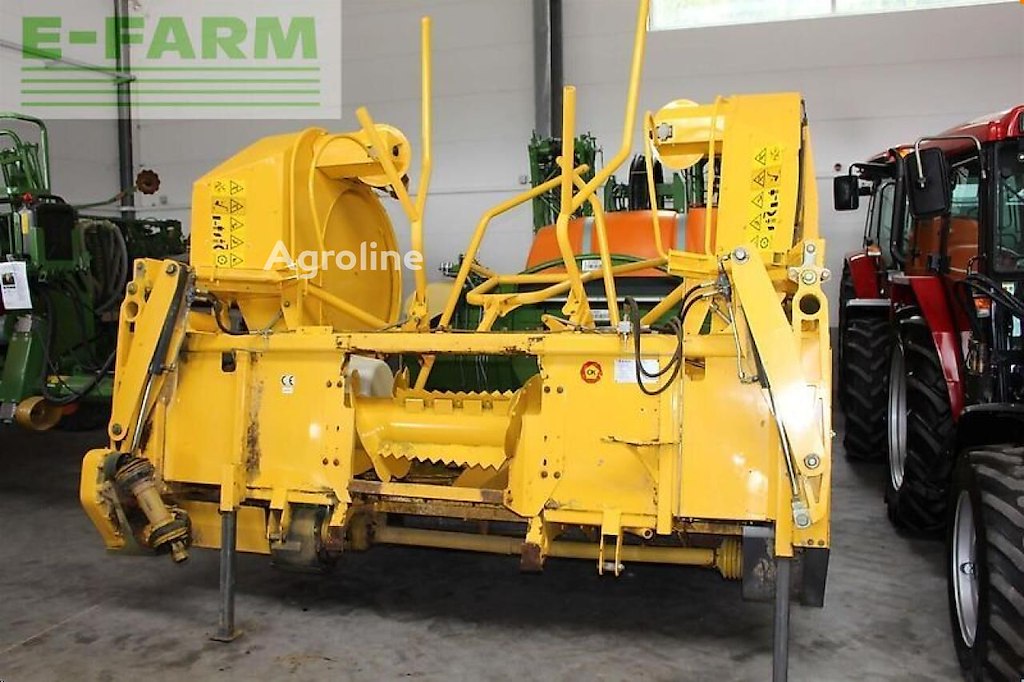 New Holland ri 600 žetelica za kukuruz