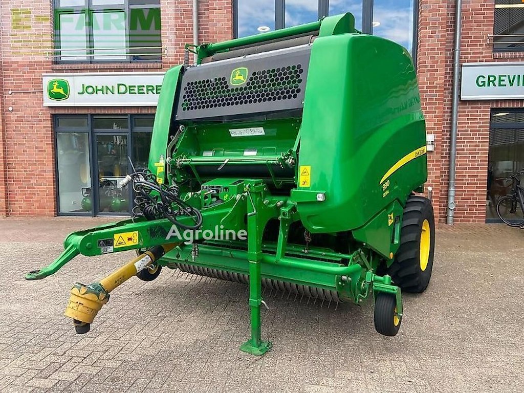 John Deere 990 balirka za četvrtaste bale