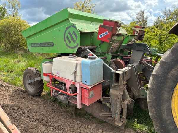 Dewulf Structural Medima Dewulf MS 2000 Mounted planter sejalica za krompir