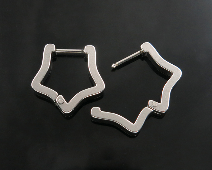 KOU ALKE ZA UŠI ZVEZDA SILVER COLOR – STAINLESS STEEL (1PAR)