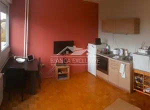 Prodaja Stan - Beograd, Zvezdara: Cvetkova pijaca - Gradska bolnica