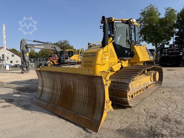 Buldožer
Komatsu D61 PX-24E0
