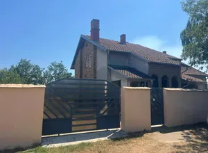 Prodaja Kuća - Stara Pazova, Surduk