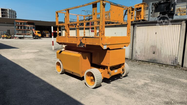 Makazasti podizni sto
Genie GS-3268 DC