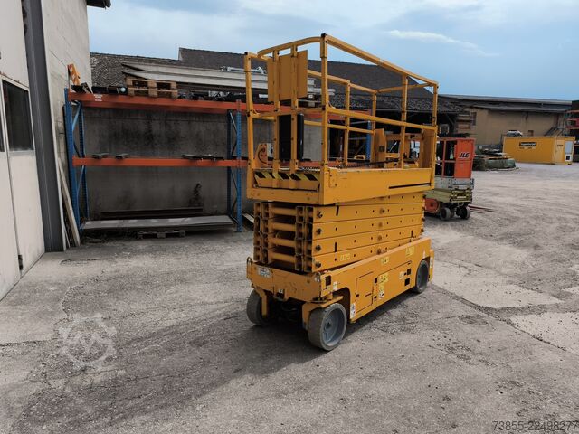 Makazasti podizni sto
Genie GS-3232