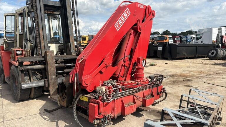 Dizalica
FASSI F365A.2.26 (WITH RADIO / REMOTE / 6X HYDRAULIC ...