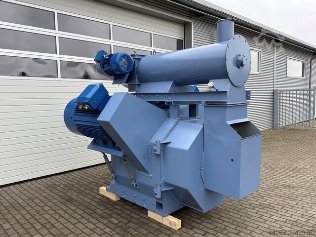 Pres za pelet MÜNCH RMP 660
MÜNCH RMP 660