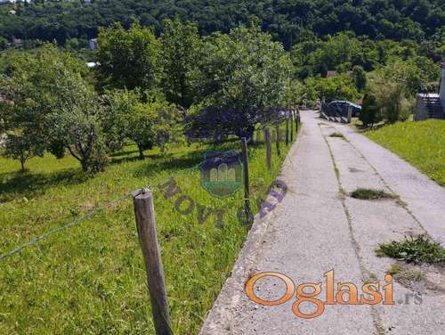 Plac na Paragovu - 1670m2 !