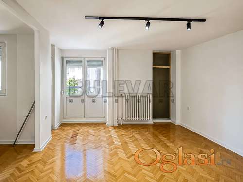 Izdaje se nenamešten jednoiposoban stan na Medijani, površine 35 m2