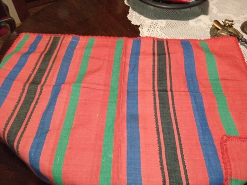 Tkani vintage peskir