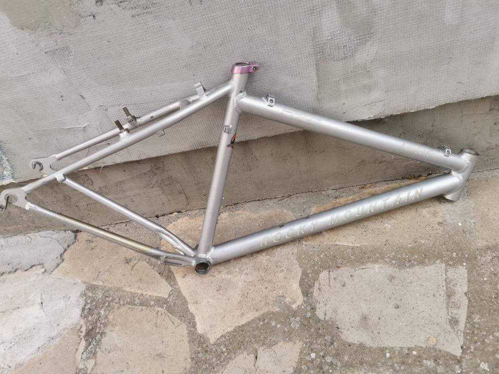 Rocky Mountain Vertex 1500 grama