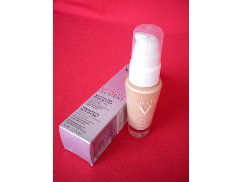 'VICHY' LIFTAKTIV TEČNI PUDER opal 15