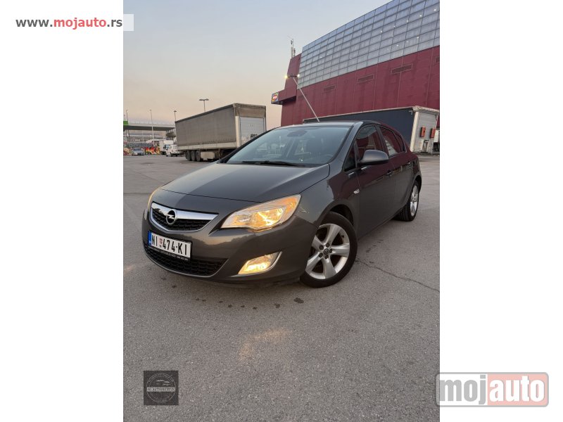 Opel Astra 1.4 Enjoy