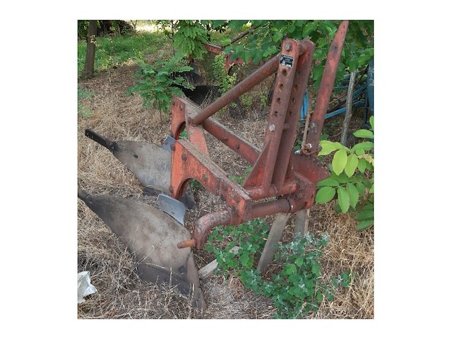 Dvobrazni plug IMT, 610-14