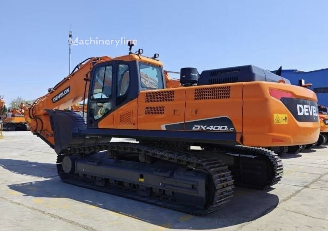 Novi Develon DX400LC bager guseničar