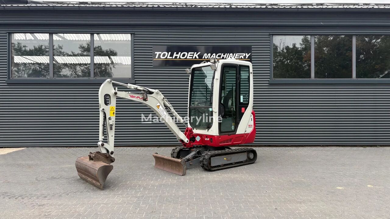 Takeuchi TB 216 mini bager