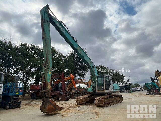Prodaje se Kobelco SK210LC-6 bager sa dugom strelom na aukciji