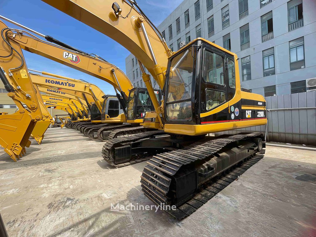 Caterpillar 320BL bager guseničar