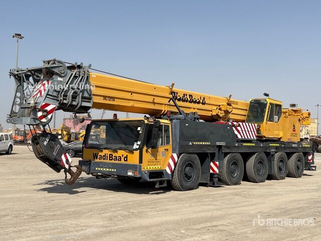 Prodaje se Liebherr LTM1120 dizalicu za sve terene na aukciji