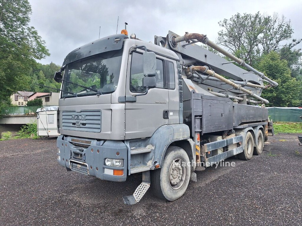 Prodaje se KCP 38 ZX170 na šasiji MAN TGA 33.400 6X4 + KCP 38 ZX170 pumpu za beton na aukciji