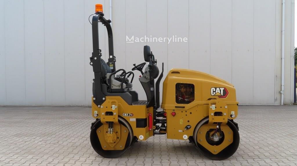 Caterpillar CB2.7GC valjak za asfalt