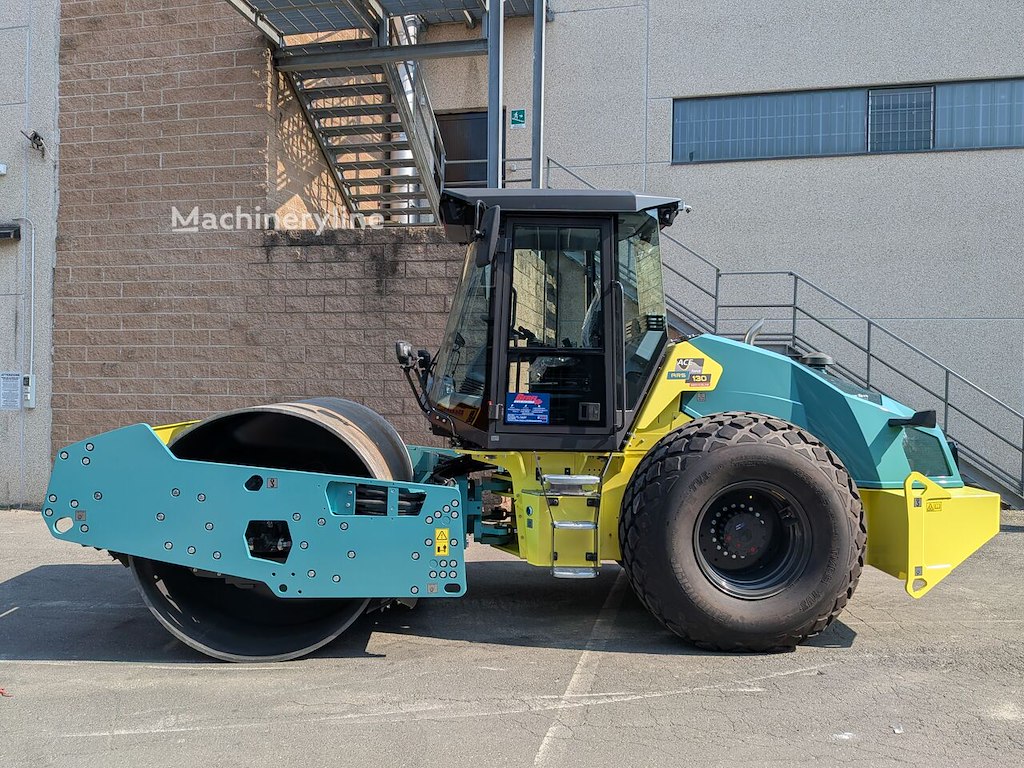 Ammann ARS 130 kompaktor s jednim valjkom