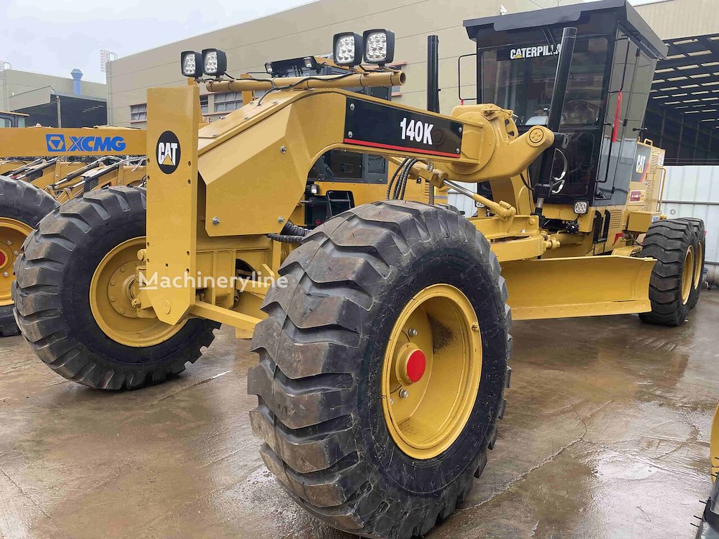 Caterpillar 140K grejder