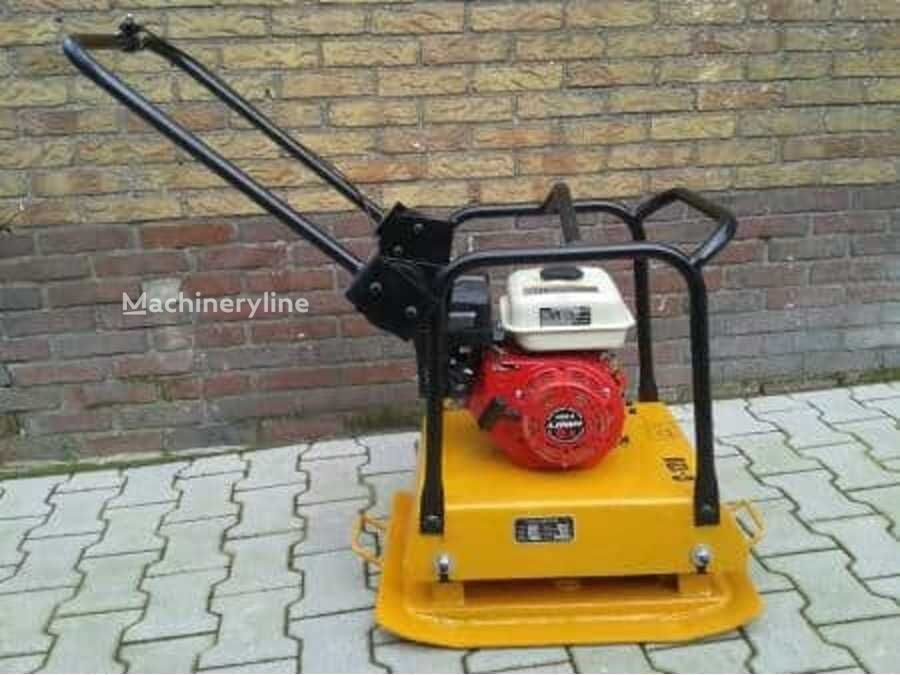 Prodaje se C-120 vibro ploču na aukciji