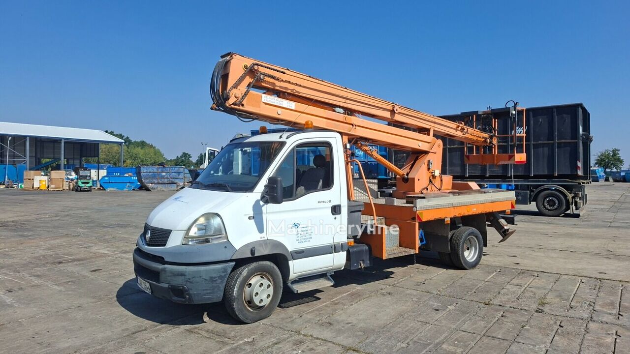 Prodaje se Renault MASCOTT DXI 150.65 + MP 13-2 auto dizalicu s korpom na aukciji