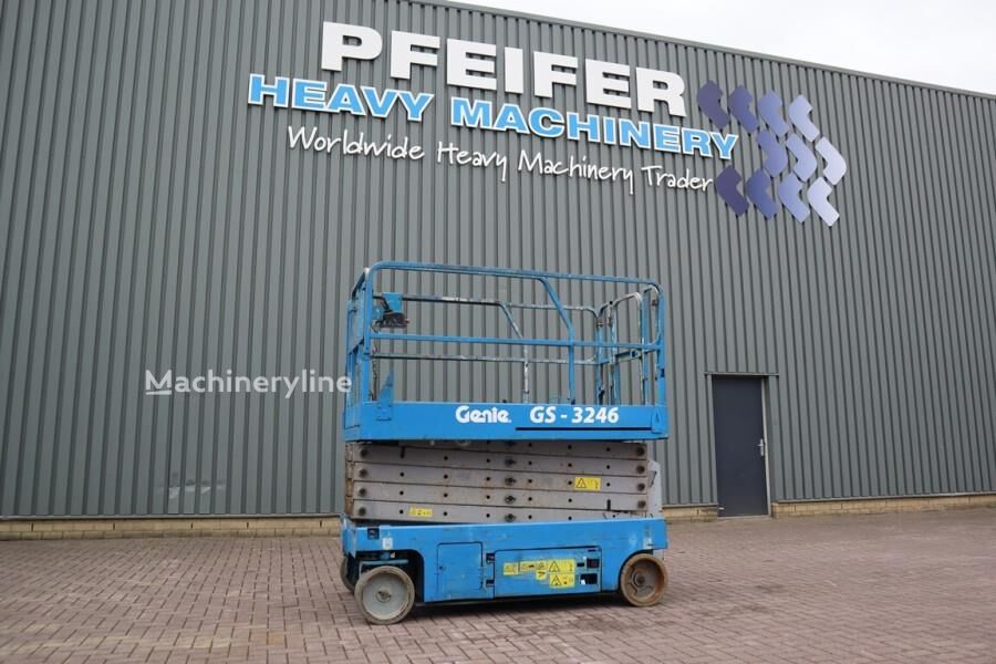 Genie GS3246 Electric, Working Height 11.75 m, 318kg Cap makazasta platforma