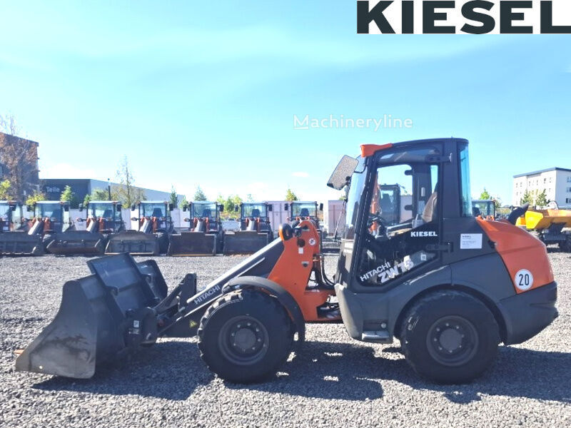 Hitachi ZW75-6 teleskopski prednji utovarivač